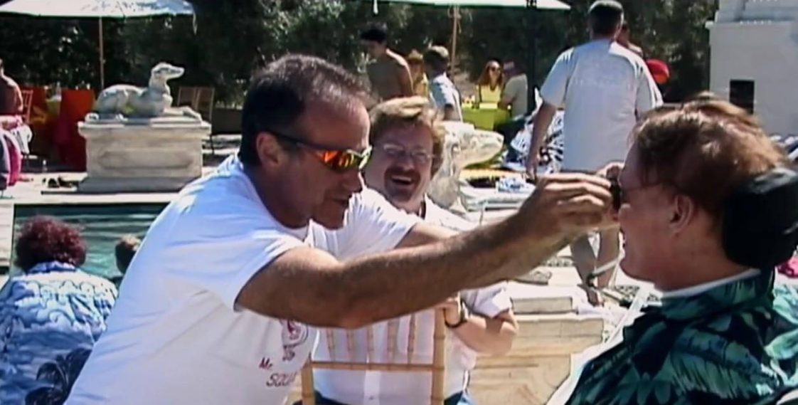 Robin Williams Made the Best Superman Christopher Reeve Laugh After He ...