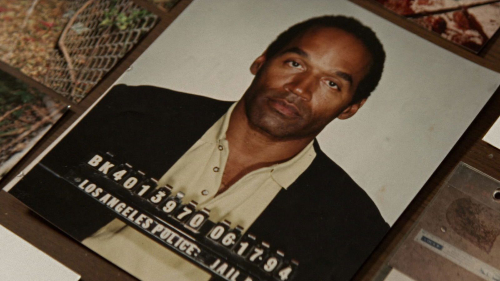 American Manhunt: O.J. Simpson Review — A Gripping Series