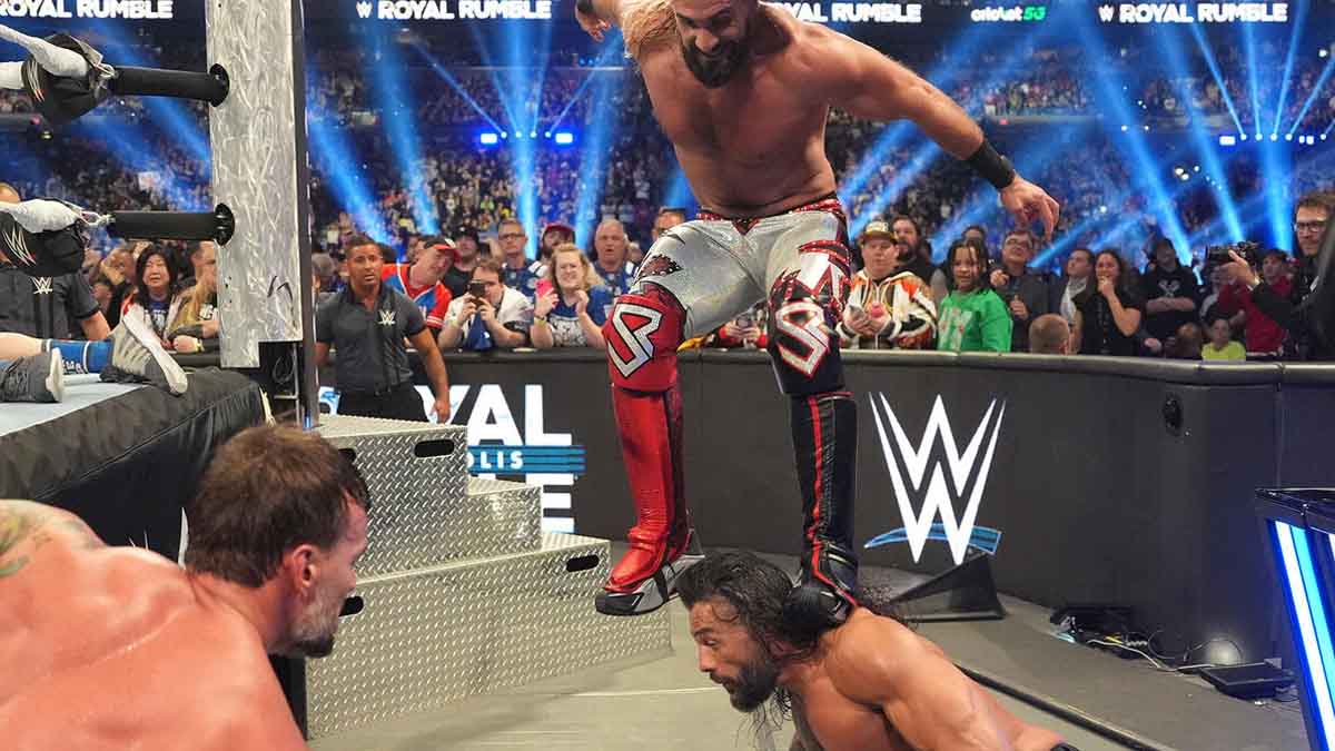 Seth Rollins Tried but Still Couldn’t Hide His Love for Roman Reigns ...