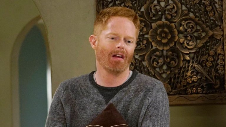 Modern Family Actor Says Eric Stonestreet Is 'Not the Best Kisser I ...