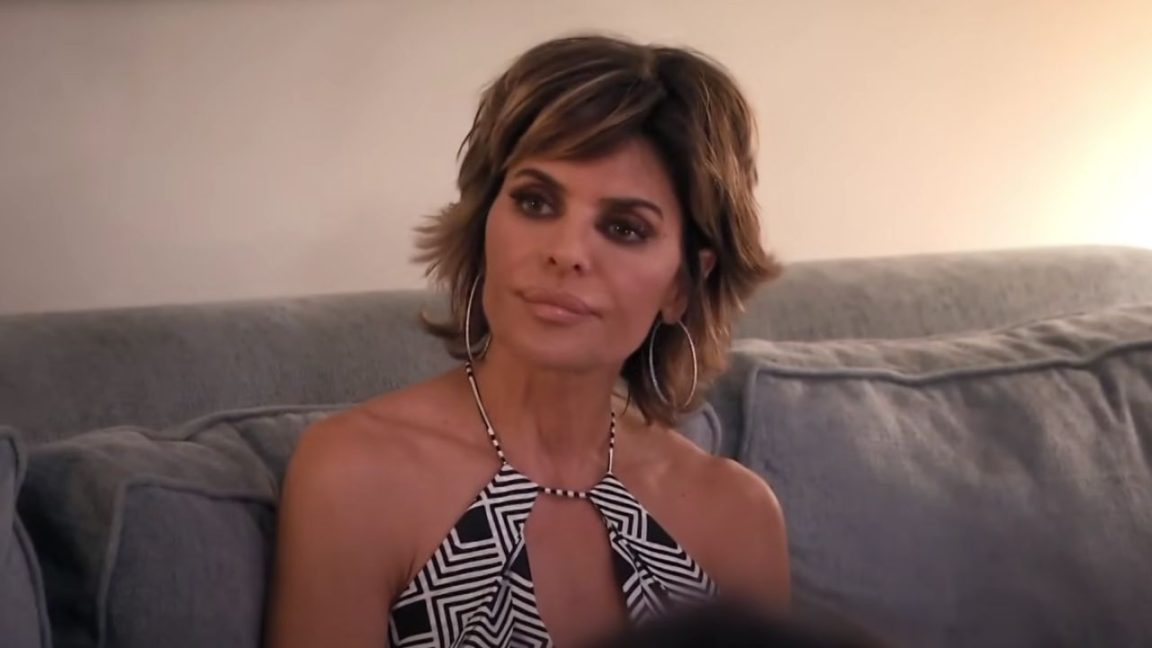 Lisa Rinna Left 'RHOBH' After Secret Message from Her Deceased Mother ...