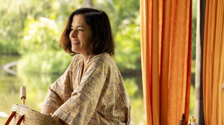 The White Lotus Season 3: What Are the Pills Victoria Ratliff is Taking ...