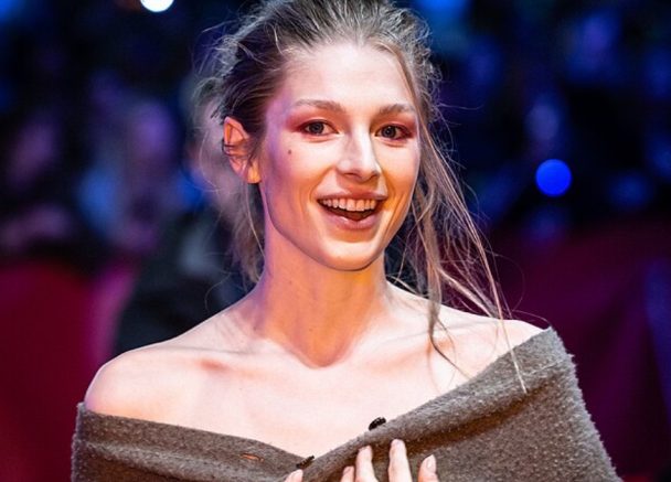 Euphoria’s Hunter Schafer Faced an Inescapable Reality of Male Body ...