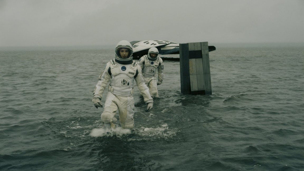 Interstellar: Christopher Nolan Got the "Best biologists" Money Can Buy ...