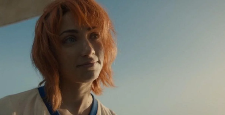 Emily Rudd Loses Her Father Before She Returns as Nami in One Piece ...