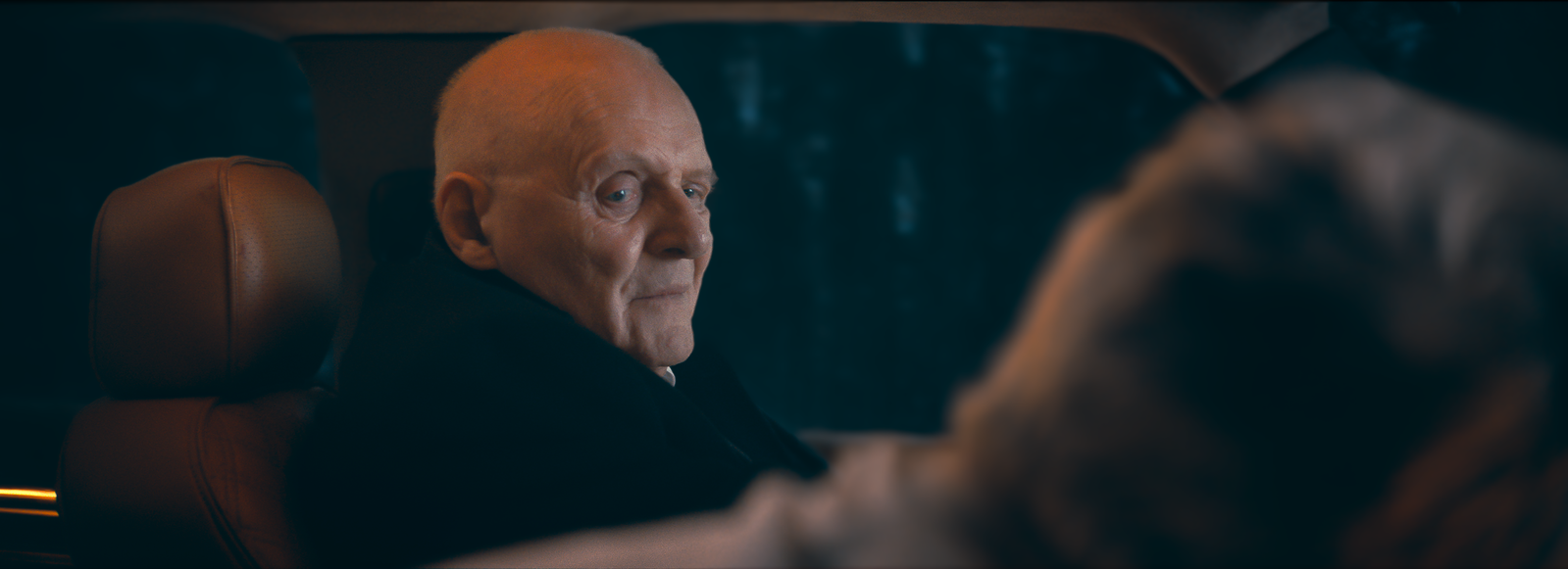 Locked Review - Bill Skarsgård is Captivating in Claustrophobic New ...