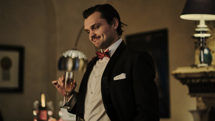 Borderline Review - Samara Weaving's Darkly Comic Thriller is a ...