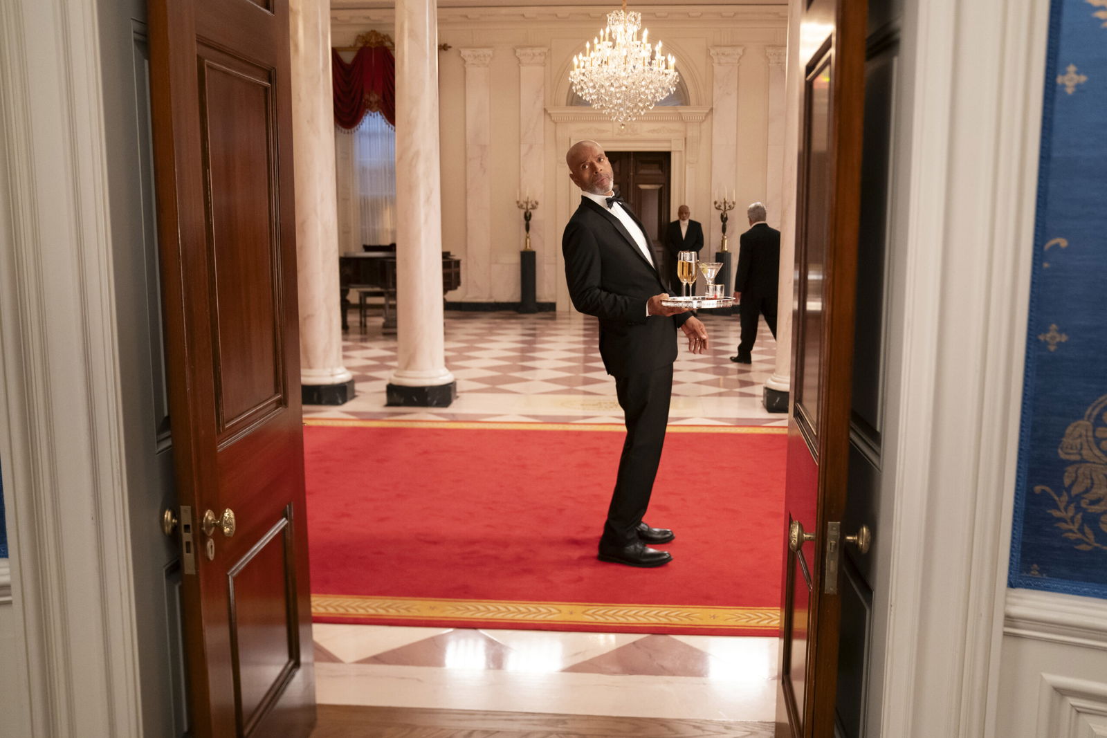 The Residence Review - White House Whodunit Is Gripping Must-See TV
