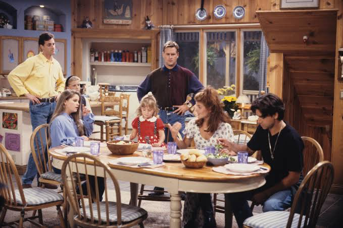 10 Iconic '80s TV Sitcoms That Still Rock