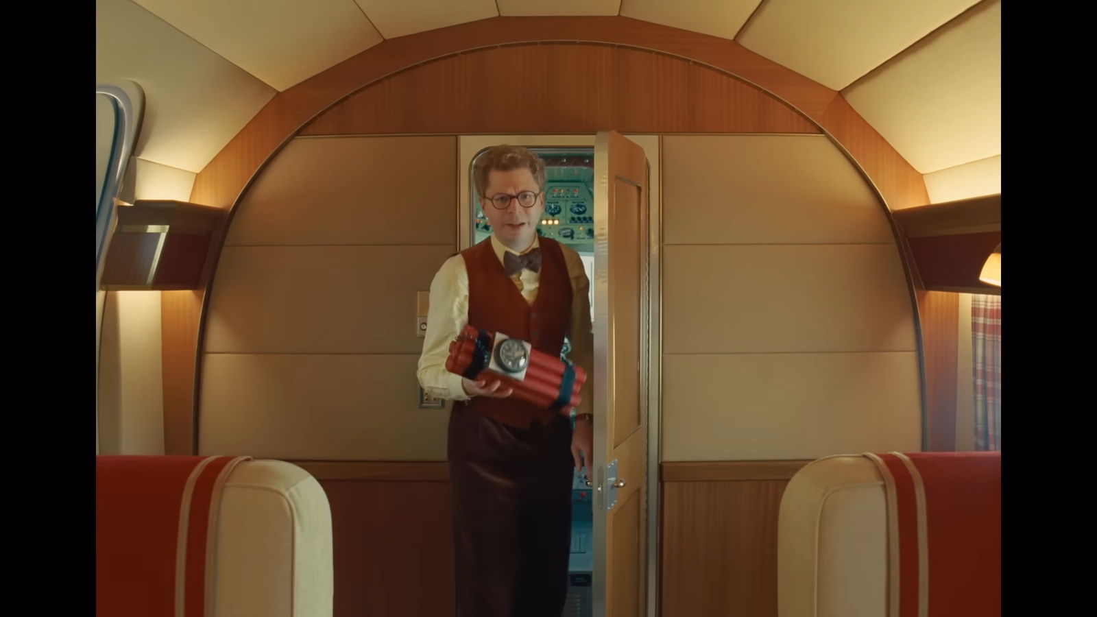 ‘The Phoenician Scheme’: Release Date, Cast, Plot, and All We Know So ...