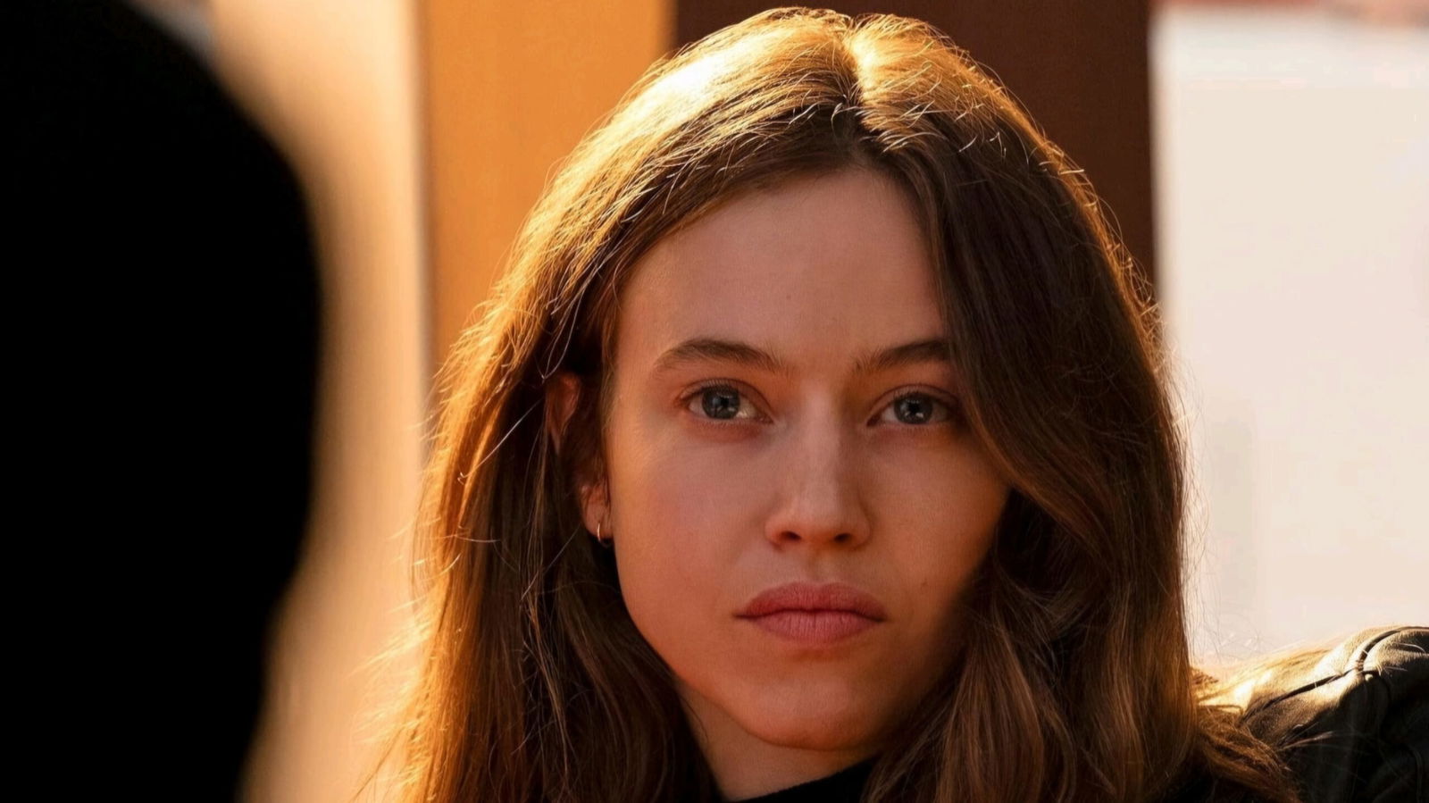 Etoile Review and Synopsis