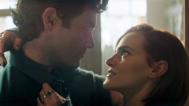 ‘You’ Season 5: Brontë Eats Guinevere Beck and Love Quinn for Breakfast ...
