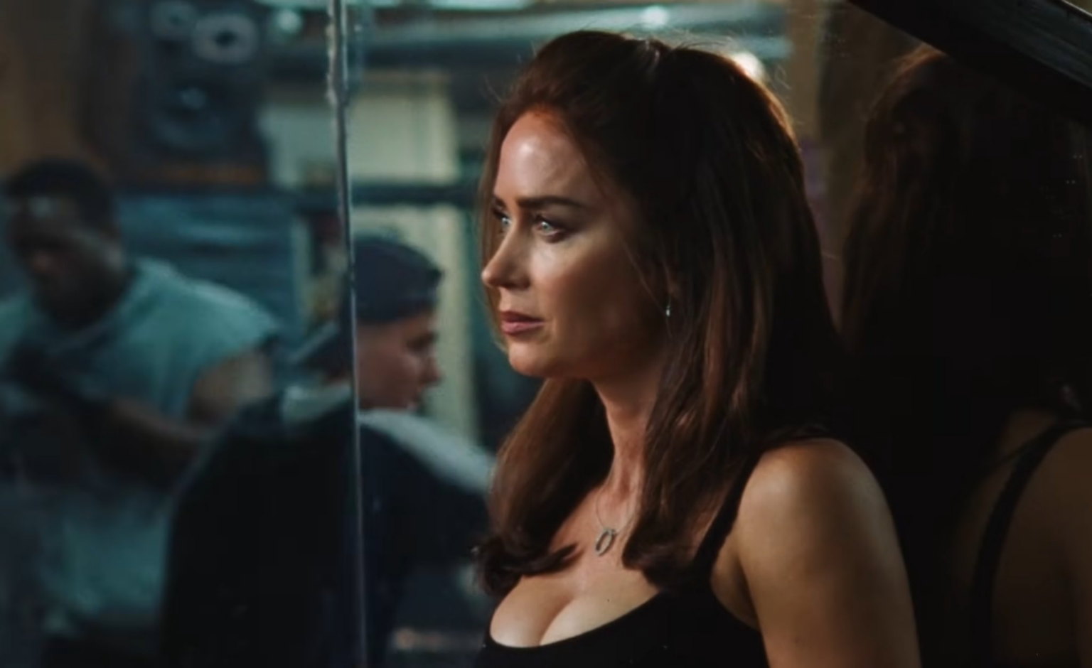 “What they did to Emily Blunt was atrocious”: The Smashing Machine Reviews Are Disappointing ...