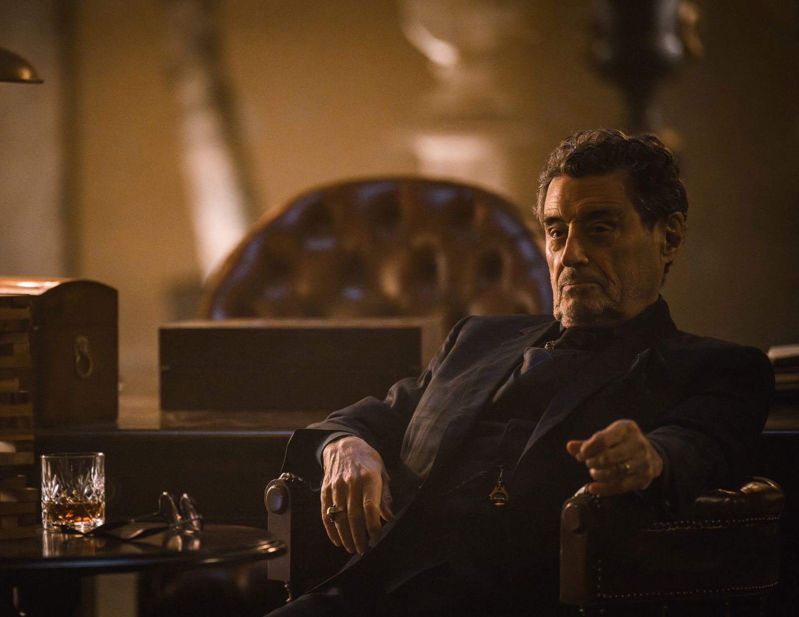 Deep Cover Review — Crime Comedy Is Light on Plot, Heavy on Laughs