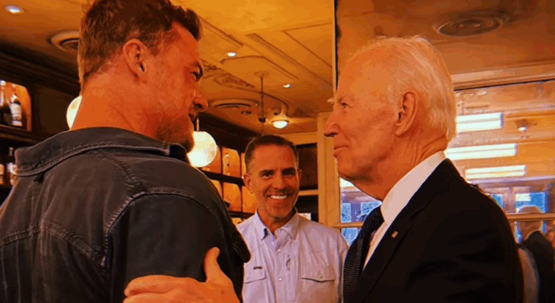 Alan Ritchson’s Vile Comments on Donald Trump Before Joe Biden Met Him ...