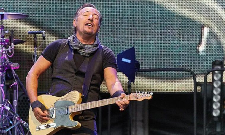 Was ‘Born in the U.S.A.’ Anti-American: Why Is It Bruce Springsteen’s ...