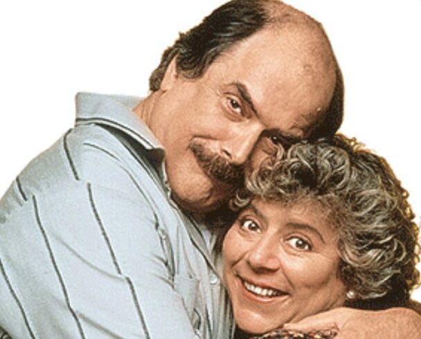 Every Chuck Lorre Sitcom, Ranked From Worst to Best