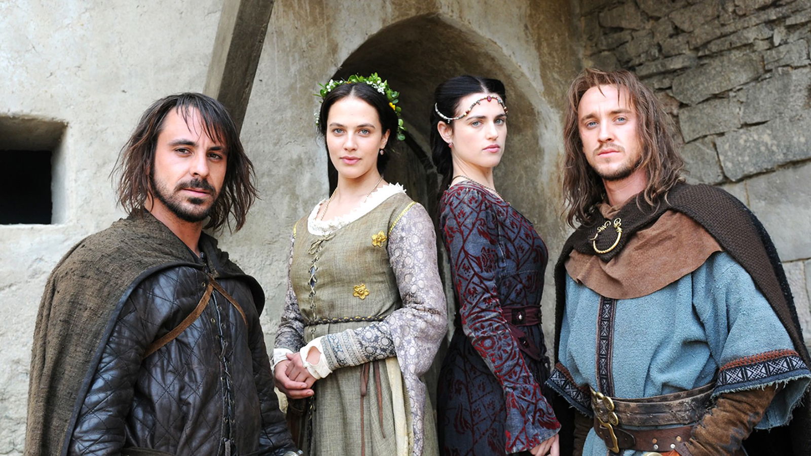 Despite 5.8 IMDb Rating, Vanessa Kirby’s Miniseries With Tom Felton & Sebastian Stan Is a Must-Watch