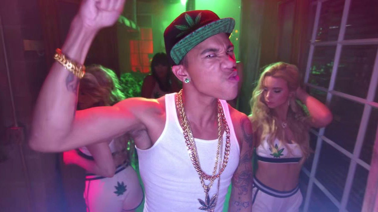 A Complete List of All 12 Chuck Lorre Shows, Ranked Worst to Best