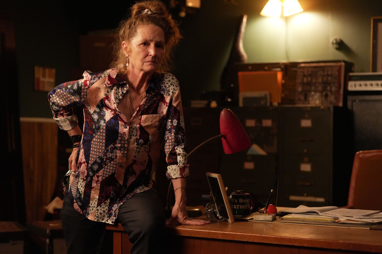 "She's a badass" Guns Up Stars Kevin James and Christina Ricci Discuss ...