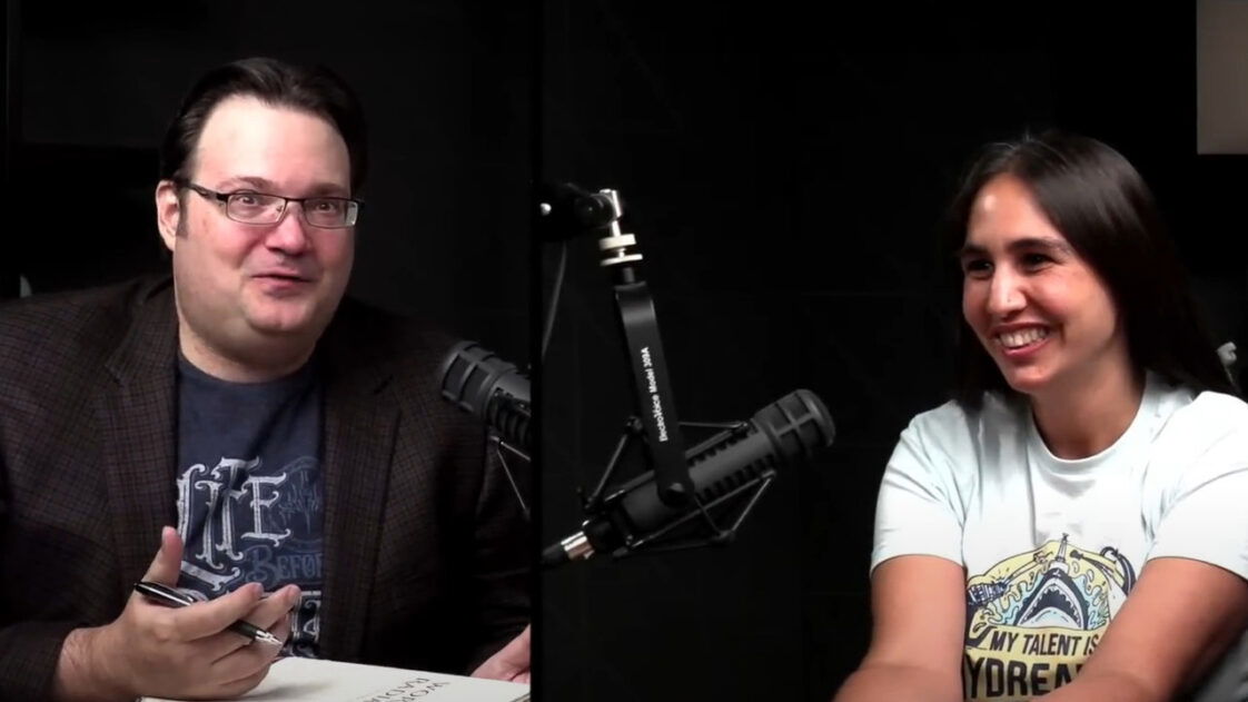 Breaking Down Brandon Sanderson's New Skyward Trilogy: Titles ...