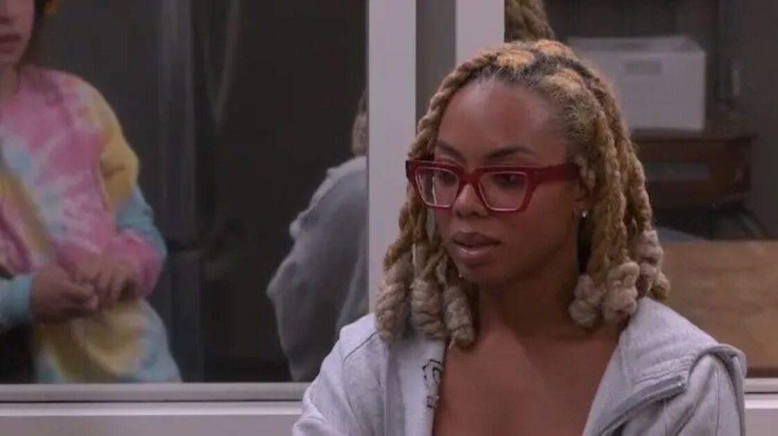 Big Brother Season 27: Who Is Mickey Lee? Age, Nationality, and Career ...