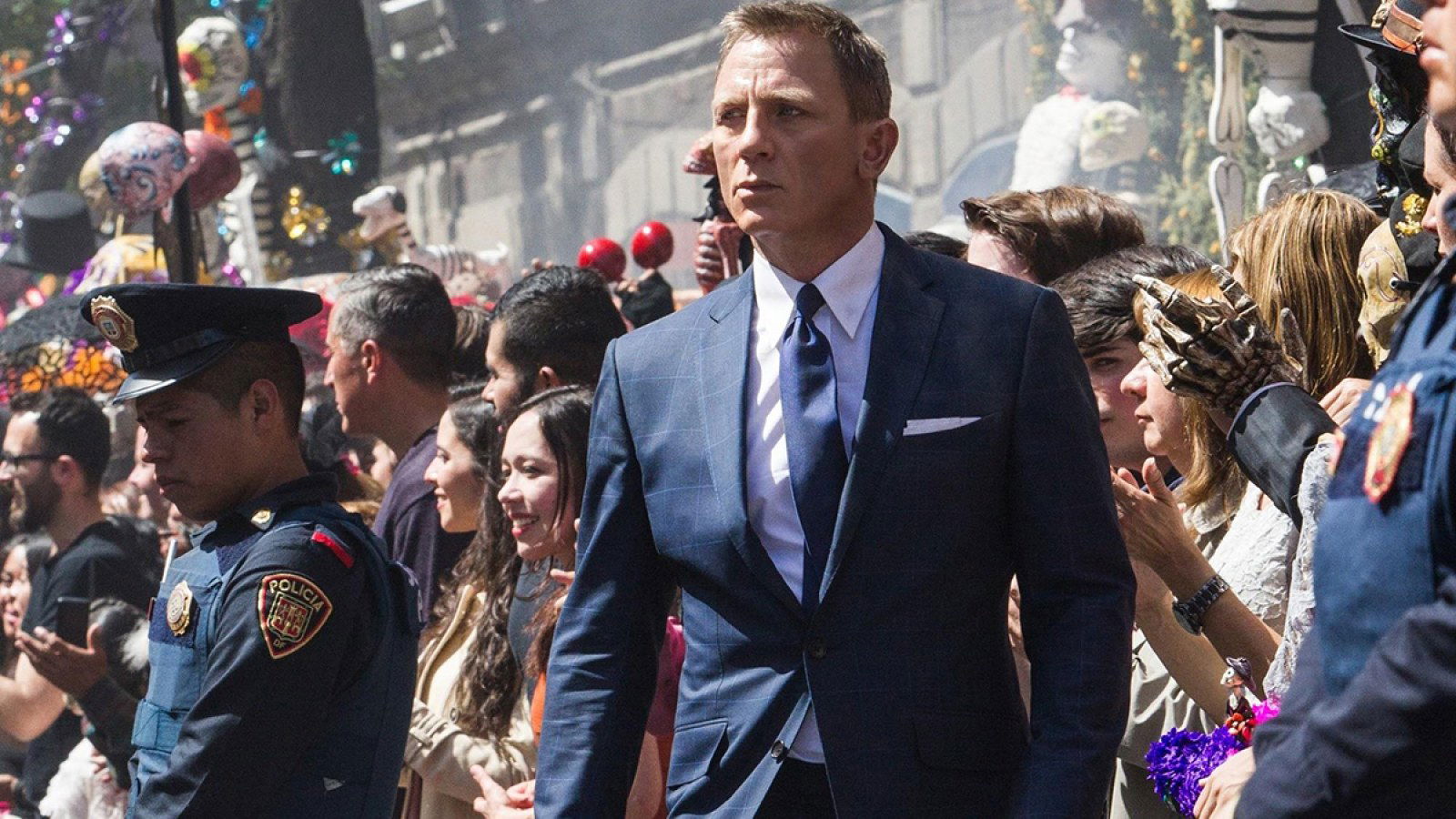 Daniel Craig's Most Intense Casino Royale Scene Was Almost Removed for ...