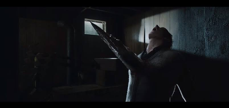 The Conjuring 2 Ending Explained: How Did Lorraine Save Ed From Valak?