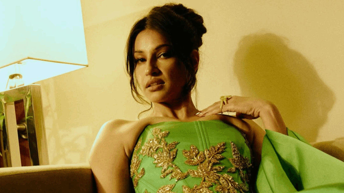 10 Things You Didn't Know About 'Alien: Earth' Zoya Zaveri Actress ...