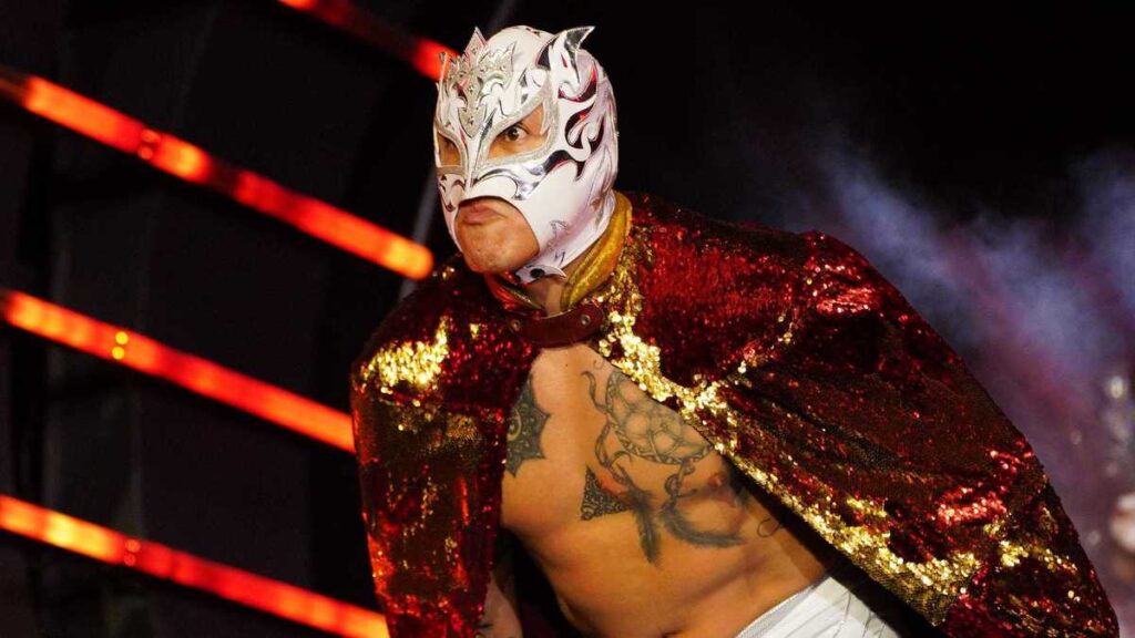 Penta, Rey Mysterio and Other WWE Lucha Libre Without Their Mask: Their ...