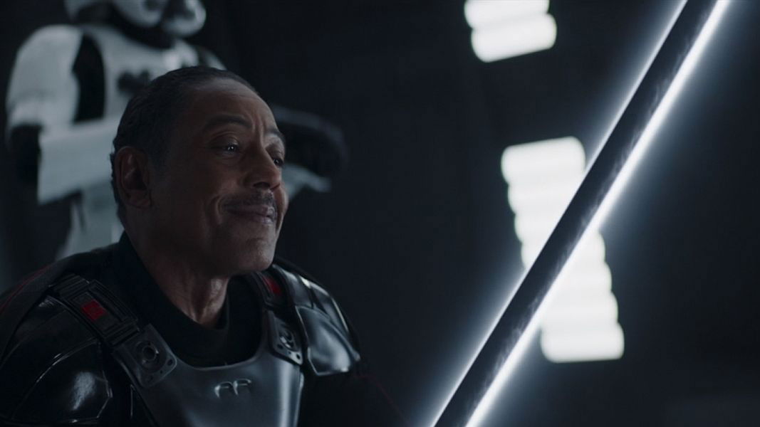 Every Star Wars Lightsaber Color, Forms and Powers Explained