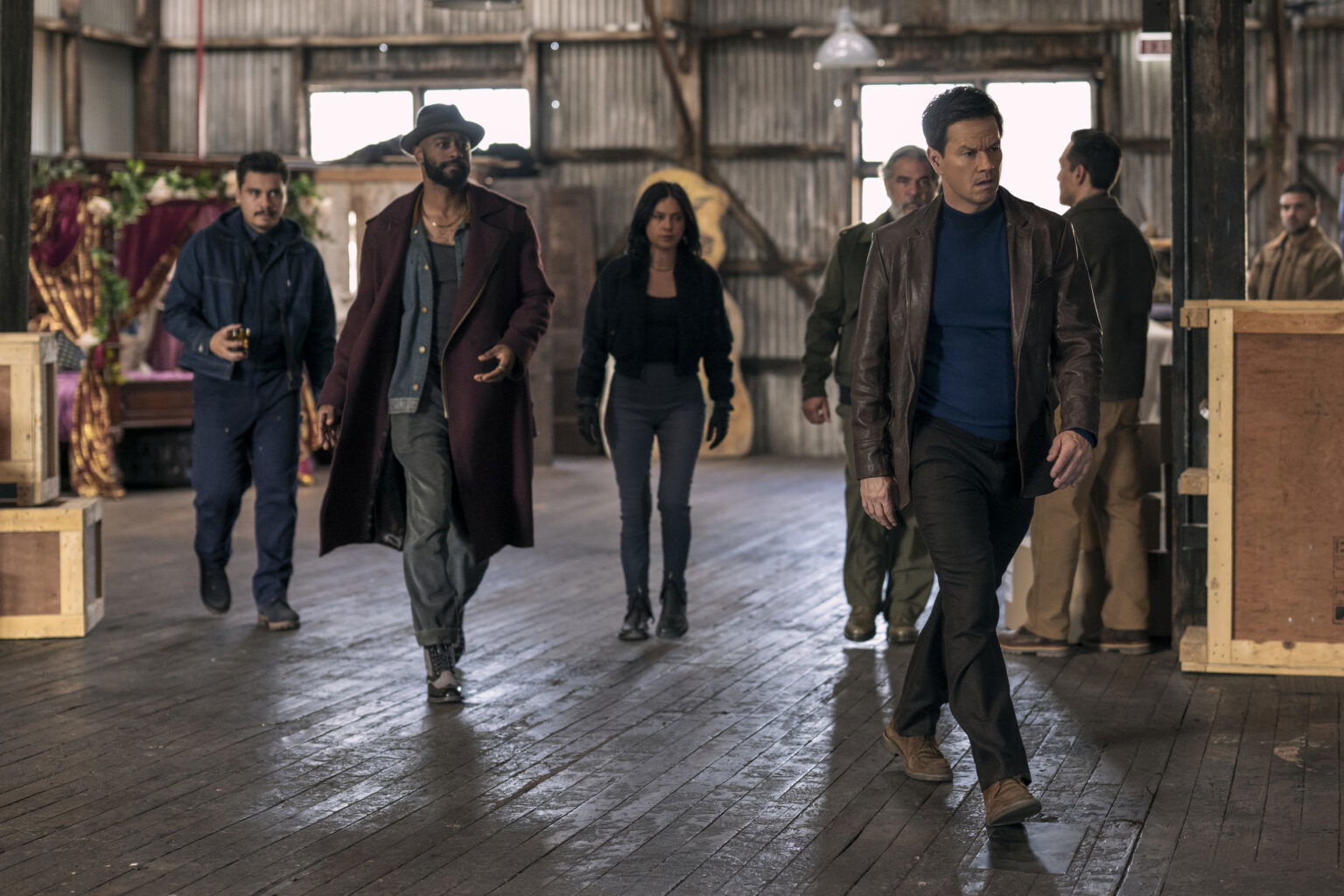 Play Dirty Review — Formulaic Heist Film Derailed by Embarrassing VFX