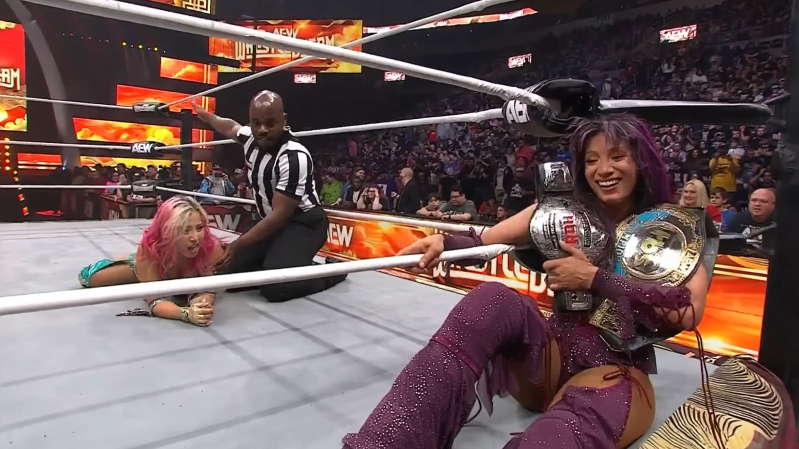 Sasha Banks Earns $25,000 For Every Appearance After Leaving WWE