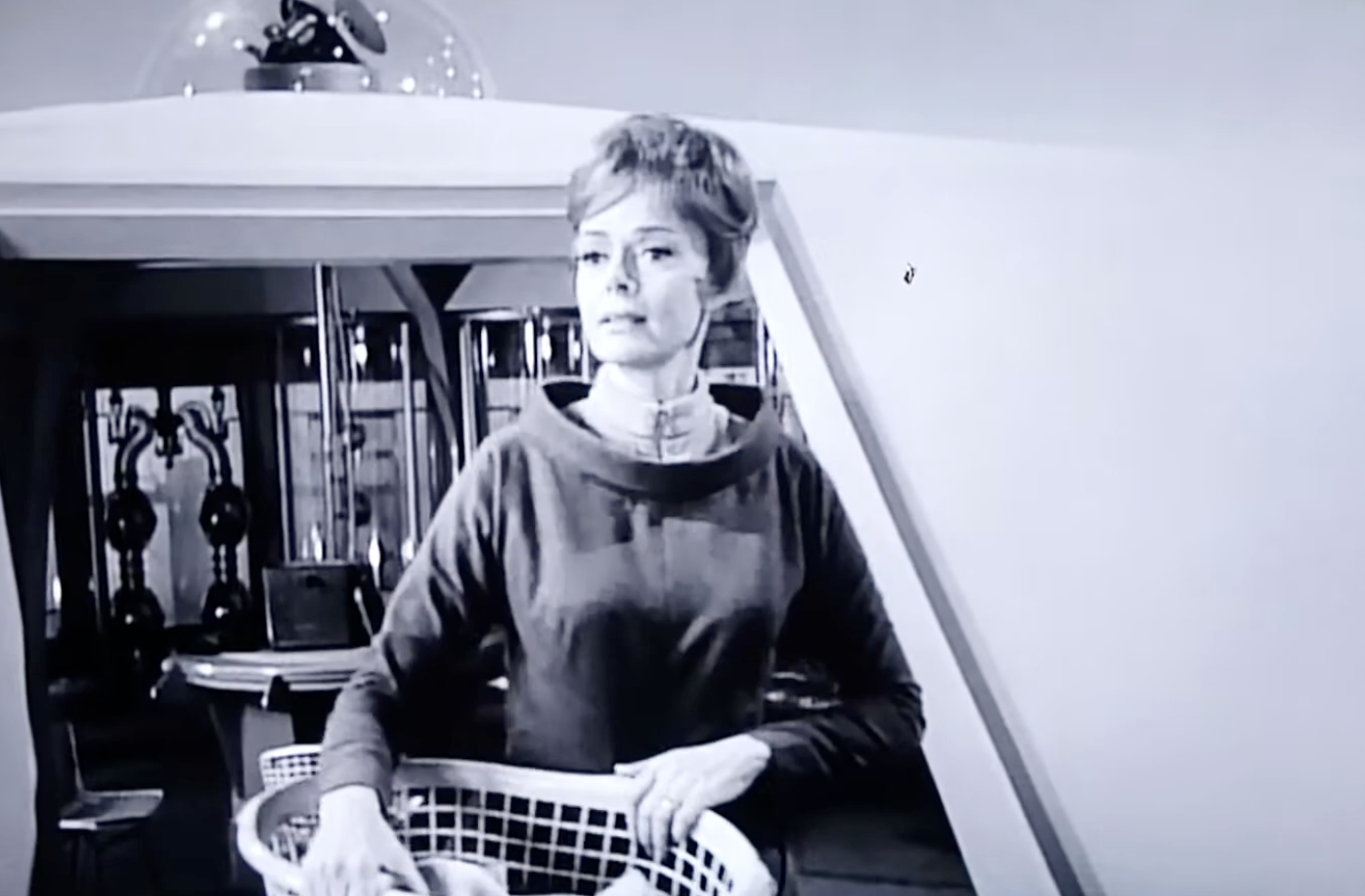 June Lockhart ‘Lost in Space’ Role Explained: Will the Netflix Series ...