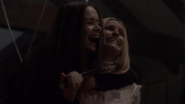 American Horror Story: How Many Roles Did Sarah Paulson Play? Full ...