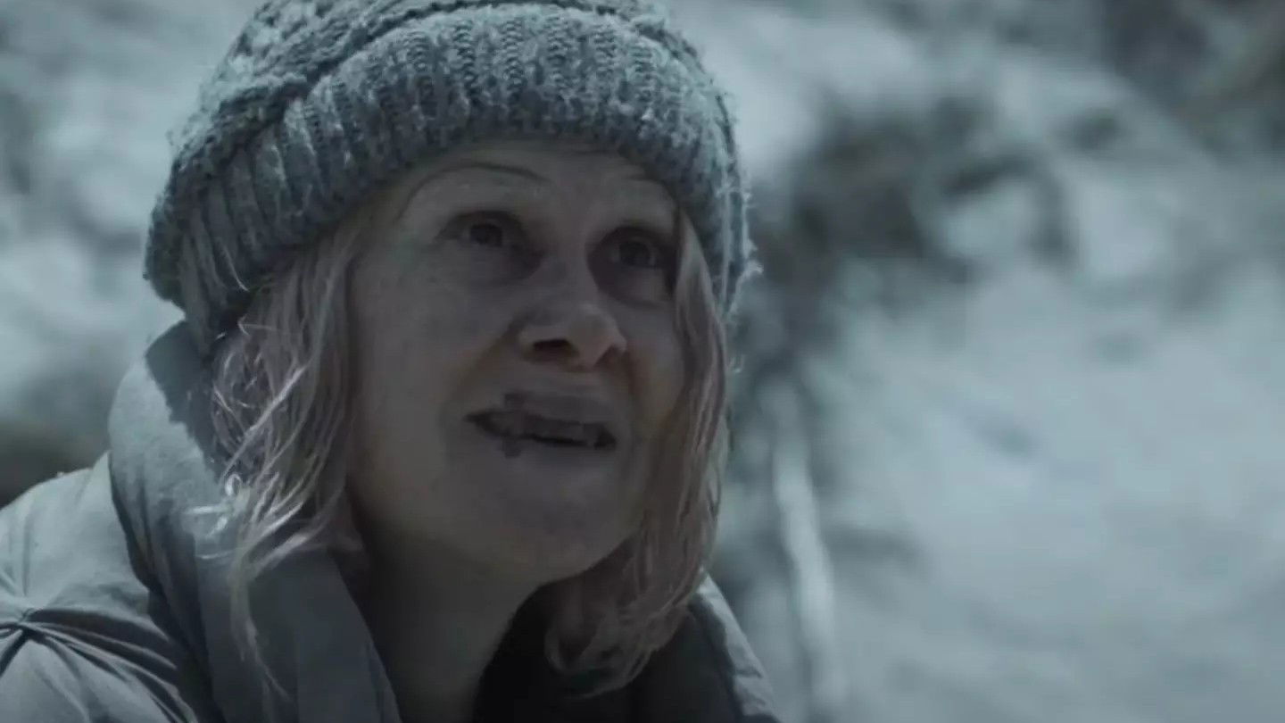 American Horror Story: How Many Roles Did Sarah Paulson Play? Full ...