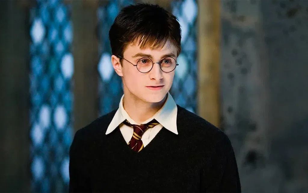 Every Famous Potion In Harry Potter Ranked by Usefulness & Practicality