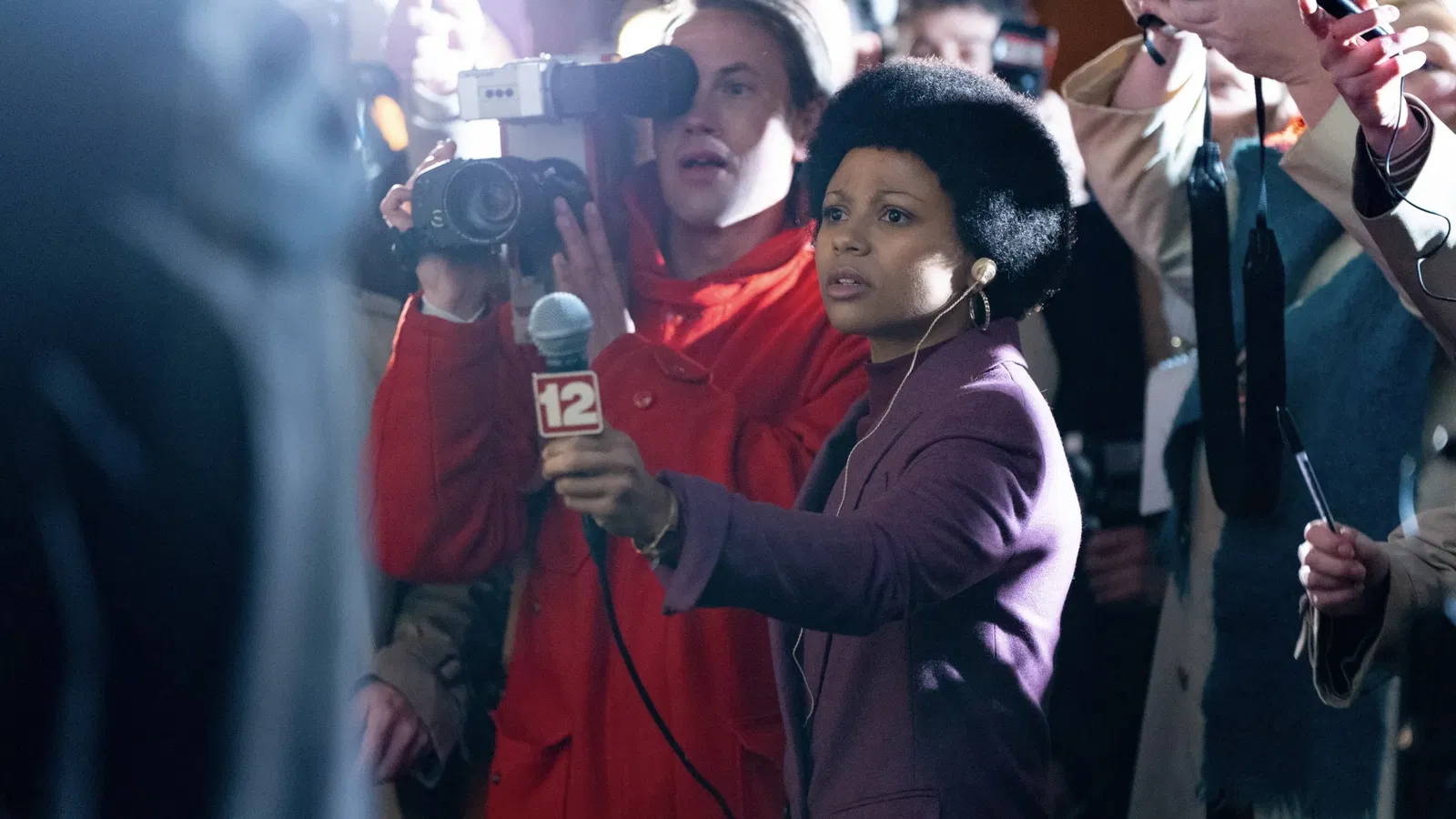 Dead Man's Wire Review – A High-Voltage Shotgun Blast of Manic '70s Energy