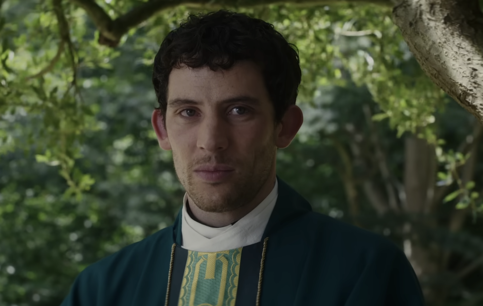 “It was a sacrifice”: How Josh O’Connor’s Knives Out 3 Experience Was ...