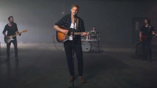 Why Hollywood Movies Wouldn’t Cast The White Lotus S4 Star Alexander Ludwig