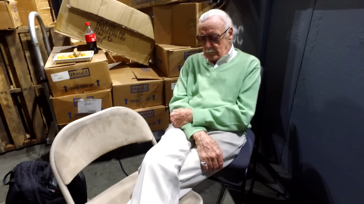 “Manipulated and exploited in his final years”: BTS Video of an Old Stan Lee Is Heartbreaking to ...