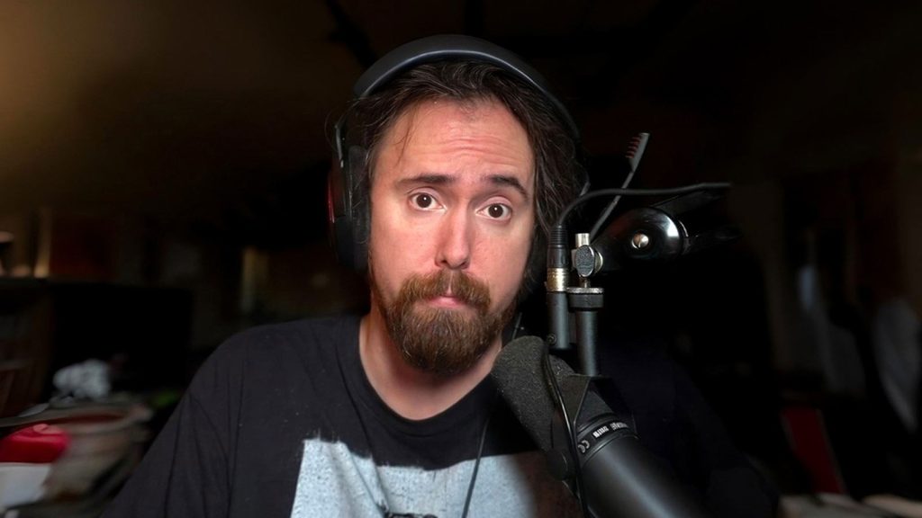 “I live my life as a normal person”: Asmongold Slams QTCinderella and ...