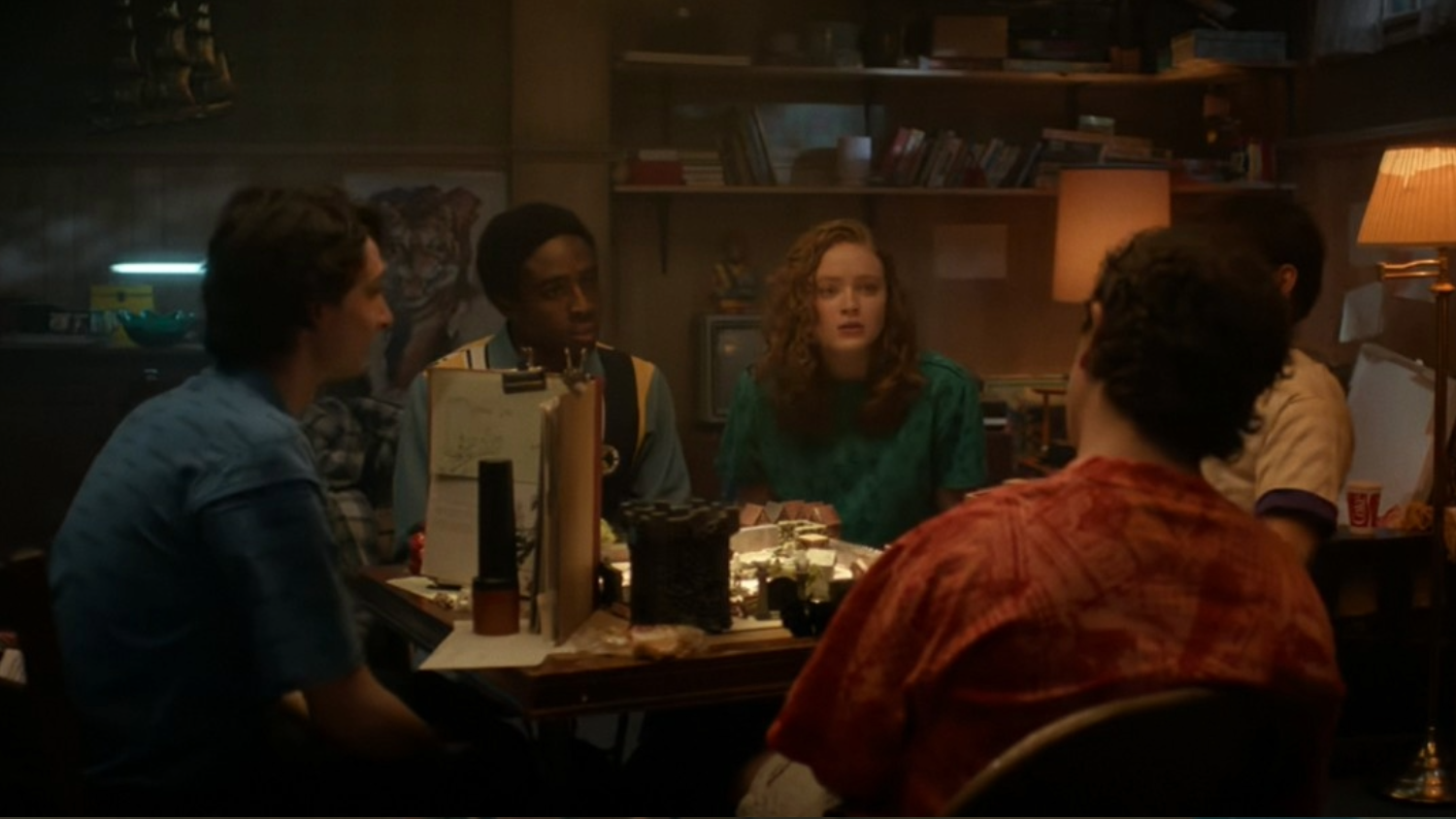 Stranger Things Season 5 Finale: What Happens to El? Mike’s Theory ...