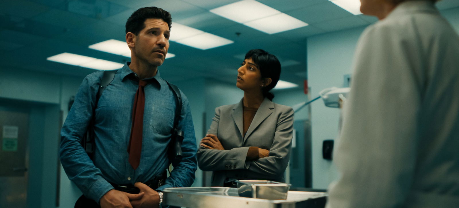His & Hers Review — More Schlocky but Binge-Worthy Netflix Crime Drama