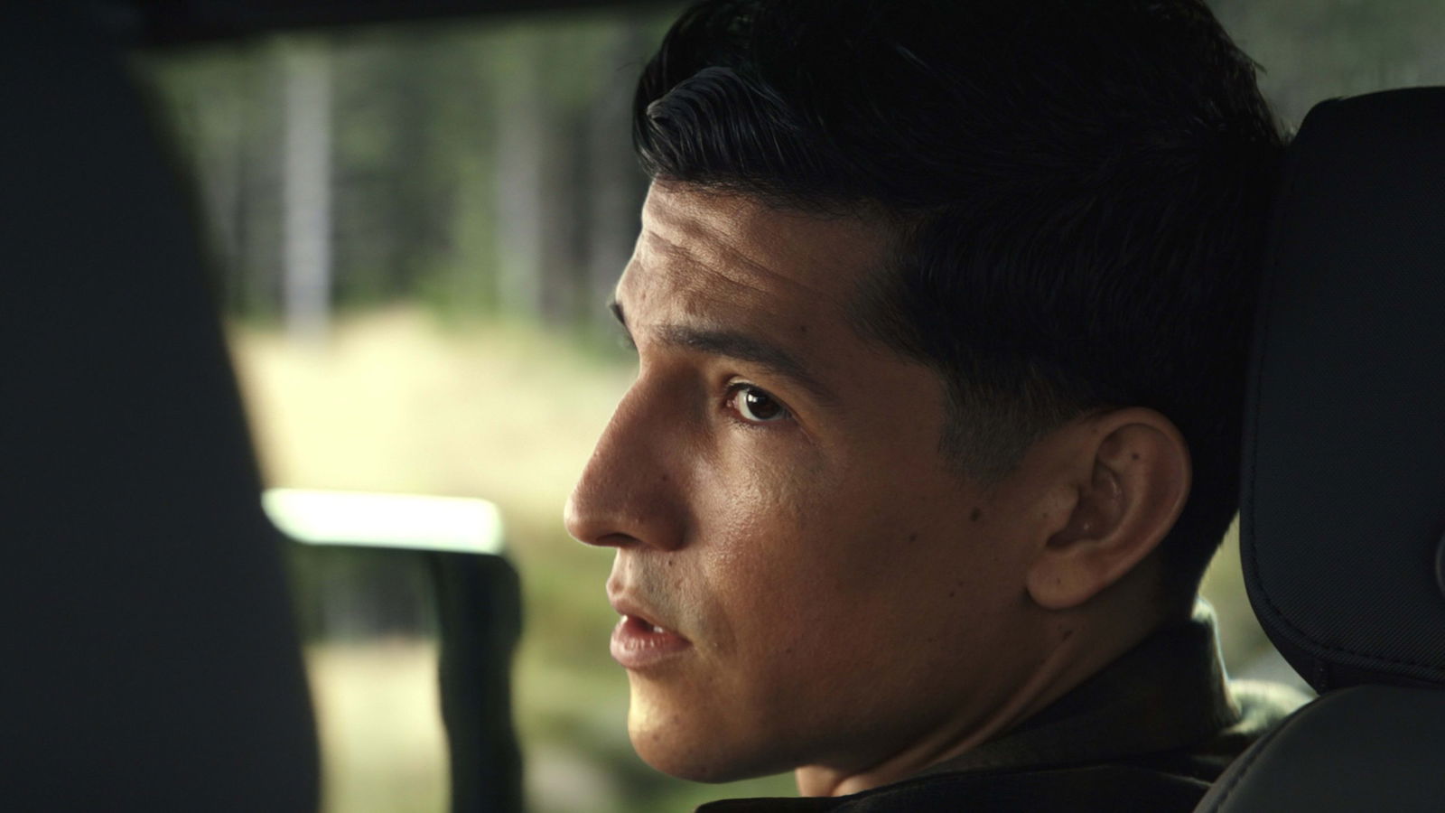 Jessica Alba Goes Wild With 11-Years-Younger Danny Ramirez on a Sultry ...