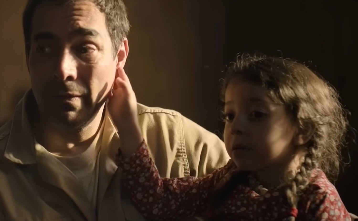 A Father’s Miracle: Who Is Who in the Netflix Film?