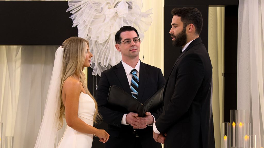 What Happens In the Love Is Blind Season 10 Finale: Head vs. Heart?